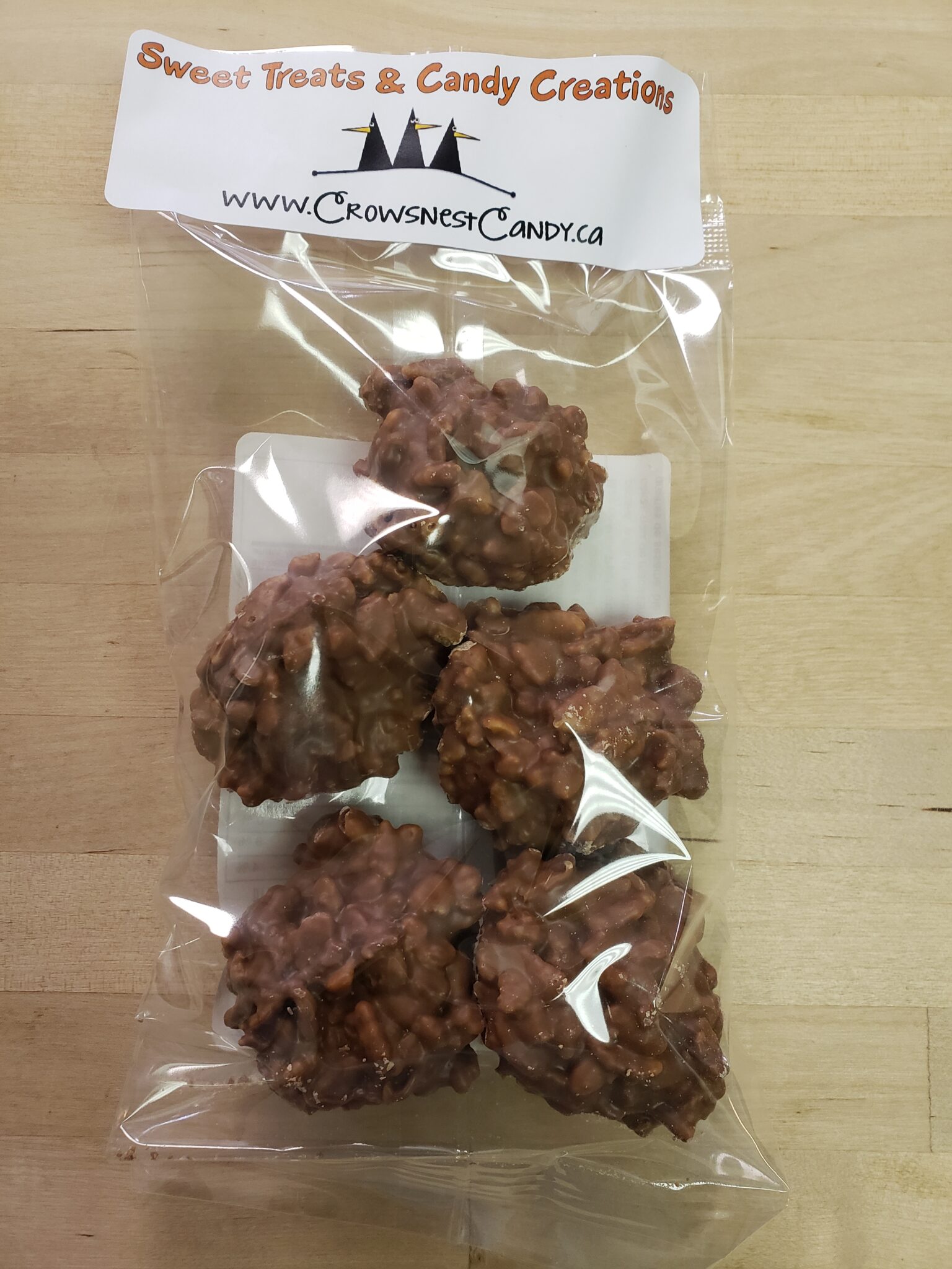 Chocolate Clusters Maple Crunch 90g – Crowsnest Candy Company