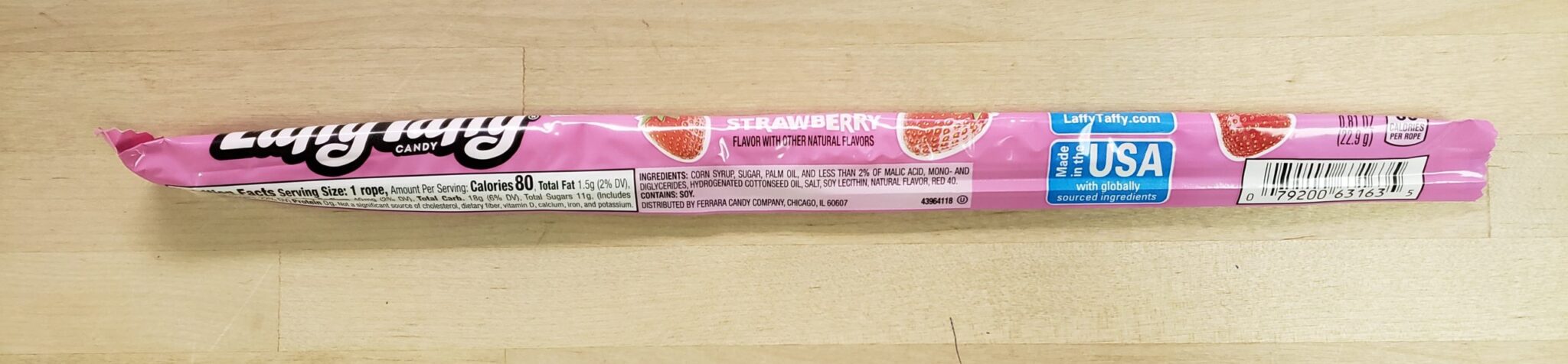 Laffy Taffy Strawberry 22.9g – Crowsnest Candy Company