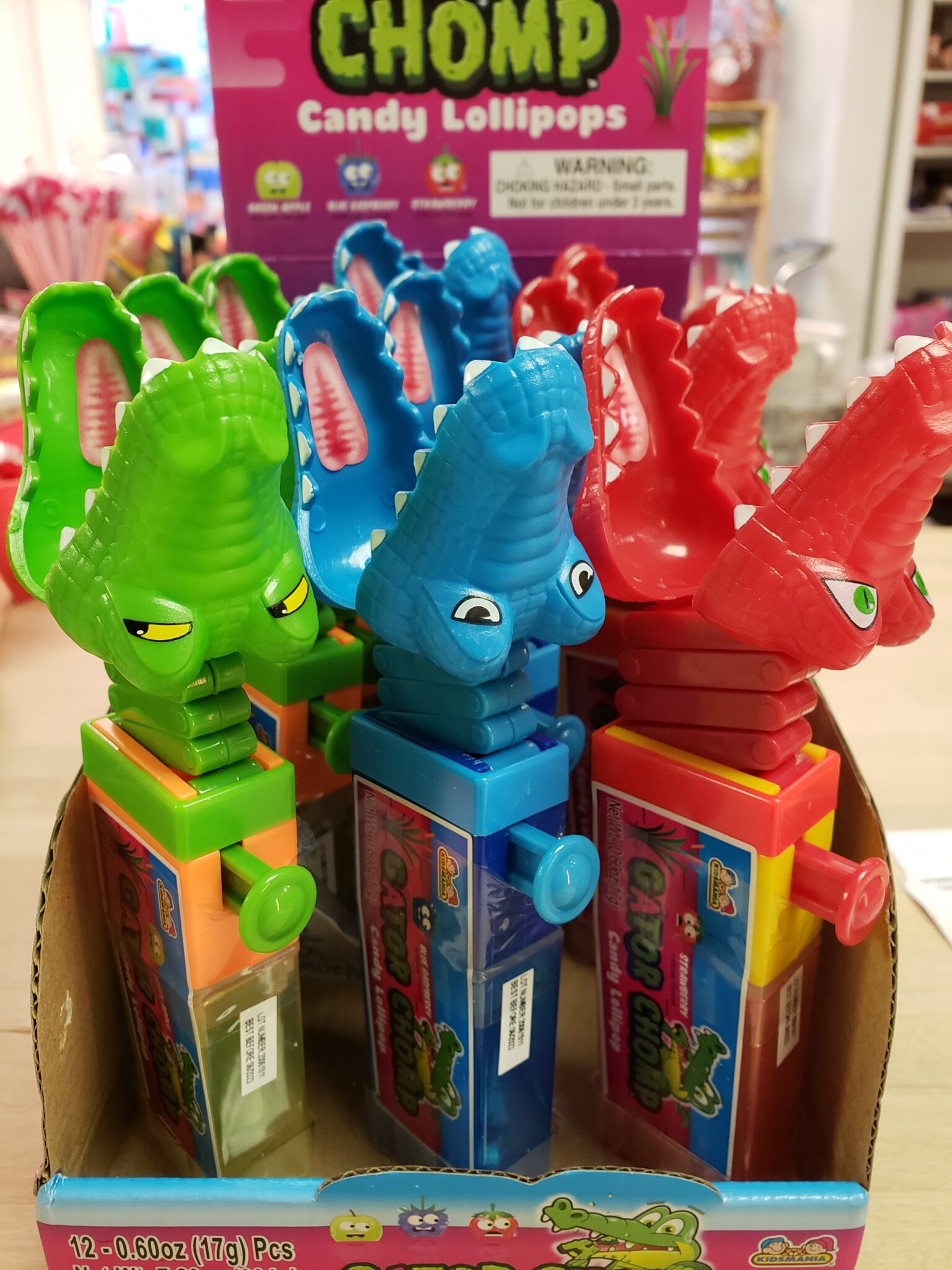 Gator Chomp Lollipop – Crowsnest Candy Company