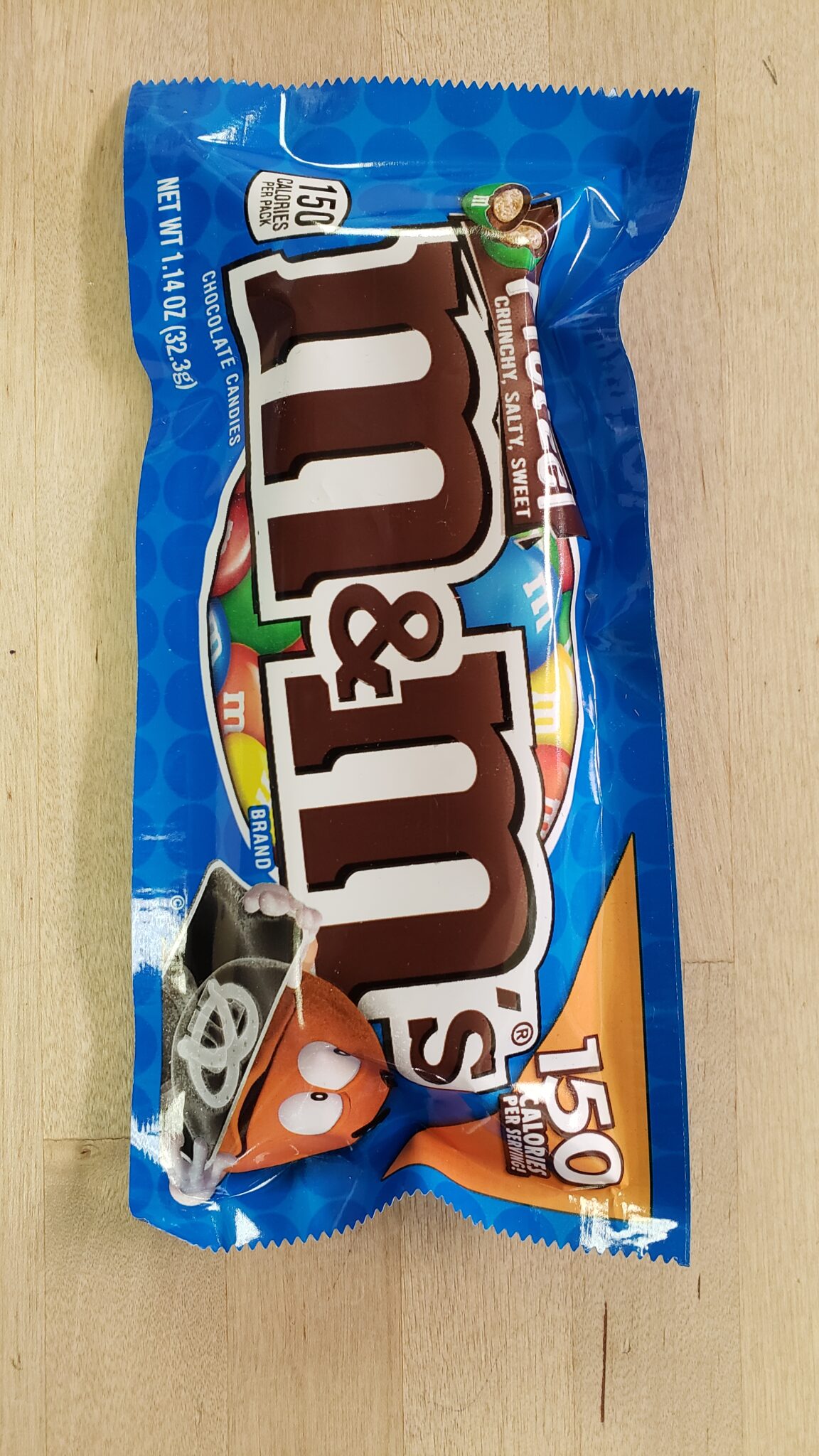 M&M’s Pretzel 80.2g – Crowsnest Candy Company