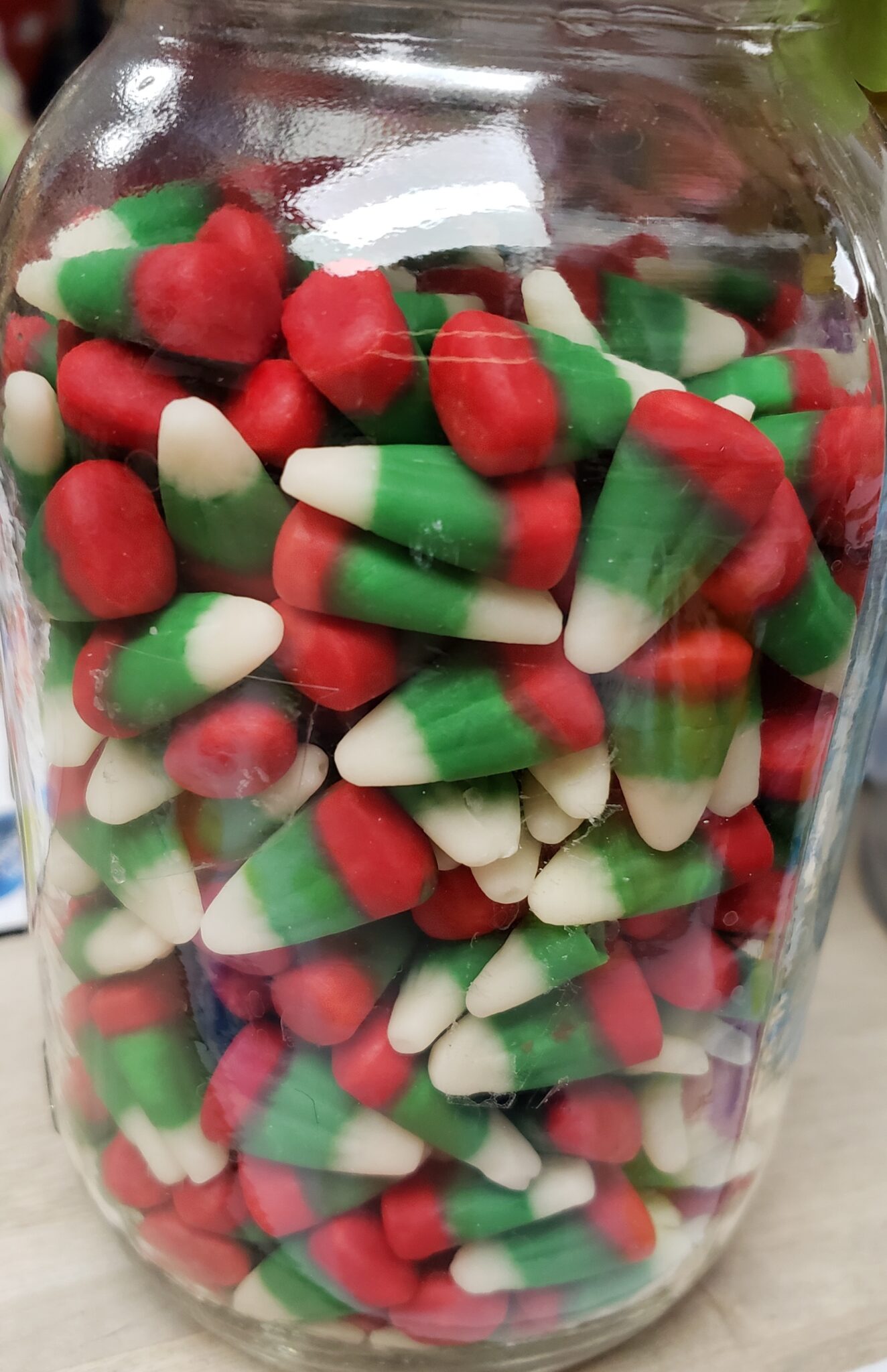 Bulk Reindeer Candy Corn per 100g – Crowsnest Candy Company